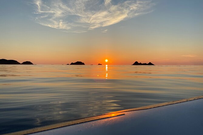 Sunset boat cruise with Aperitif at the Sanguinary Islands - The Experience: An Itinerary Breakdown