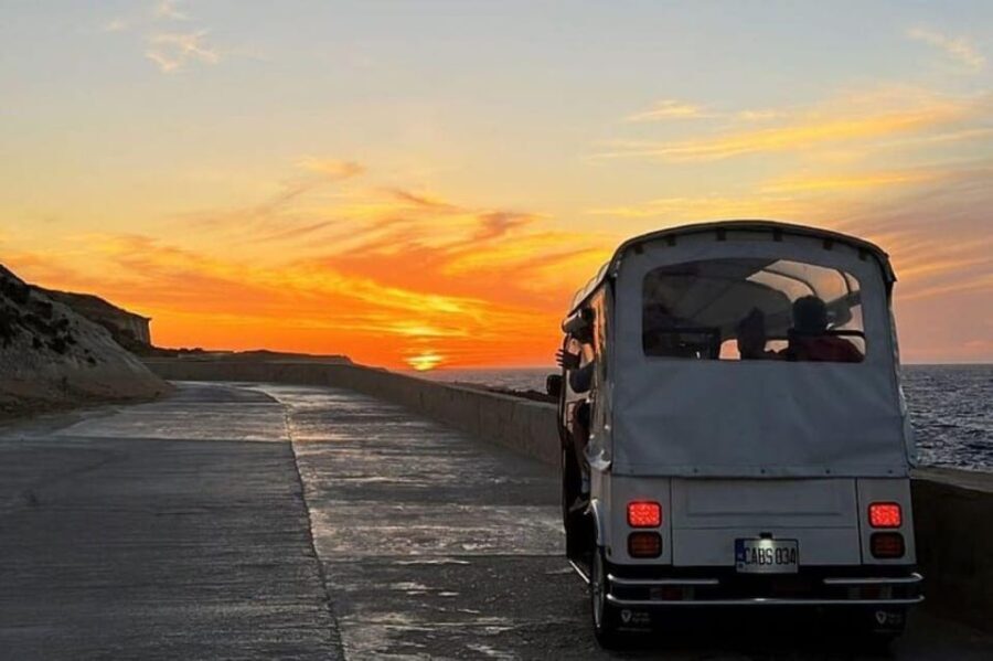 Sunset Tuk Tuk Tour in Gozo & Blue Lagoon (Comino) - Exploring Gozo in Tuk Tuks