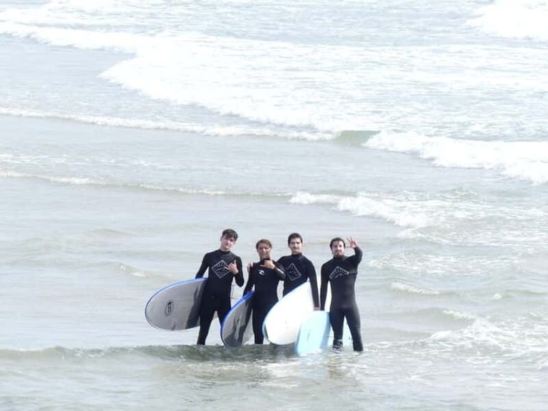 Surf lessons in Figueira da Foz - What to Expect from Your Surf Lesson in Figueira da Foz