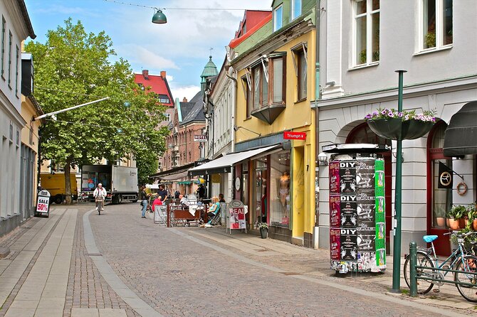 Surprise Walk of Malmö with a Local - Introduction