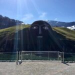 Swarovski Crystal World and Innsbruck Tour - Innsbruck’s Festive Charm: Christmas Market and Landmarks