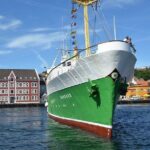 Swords in Rock monument and Stavanger highlights private tour - FAQ