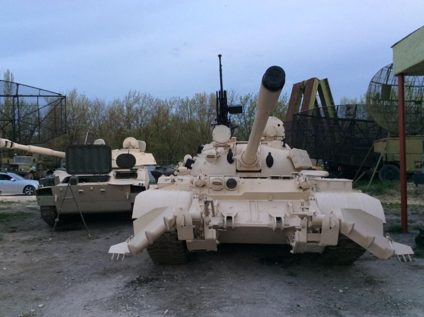 T-55 Tank Driving Heavy Metal Experience - Authenticity and the Historical Significance