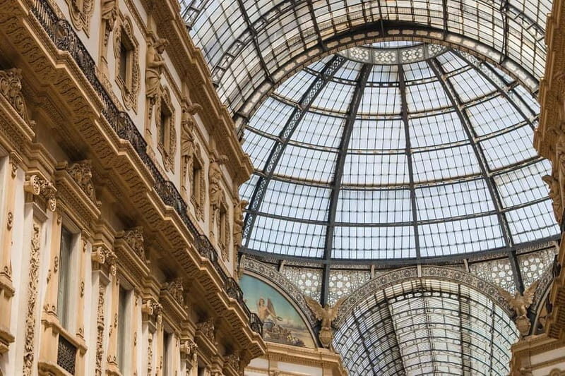 Taking a stroll in Downtown Milan Private Skip the Line Tour - Why Travelers Love This Tour