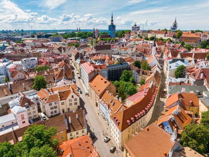 Tallinn: Insta-Perfect Walk with a Local - The Itinerary: Highlights and Expectations
