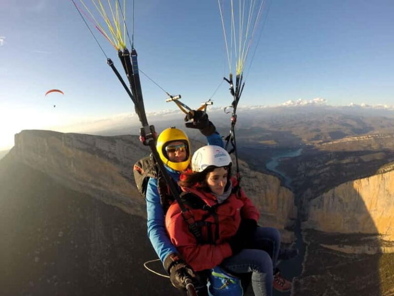 Tandem Paragliding over Barcelona + Transport - Who Will Love This Tour?
