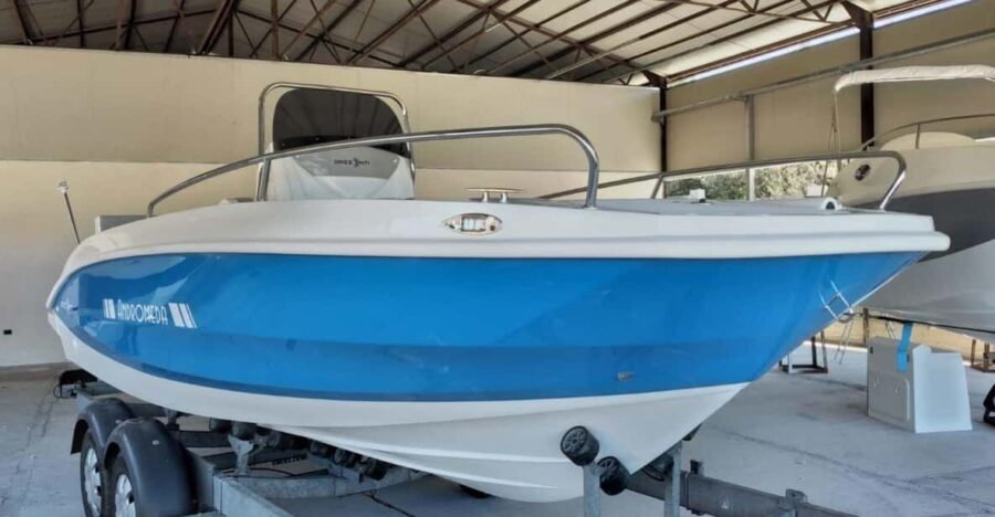 Taormina: Private tour in motorboat - Authentic Experiences Powering the Trip
