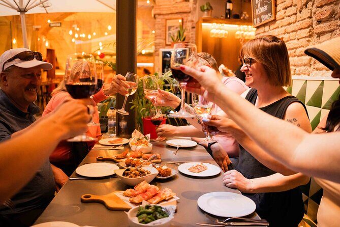 Tapas, Wine, and Culture: A Bike Ride Through Barcelonas Heart - What the Reviews Say
