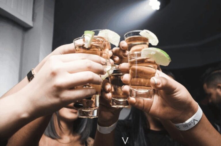 Taste of Nice: Gastronomic tour and pub crawl for groups of 6+! - The Itinerary in Detail