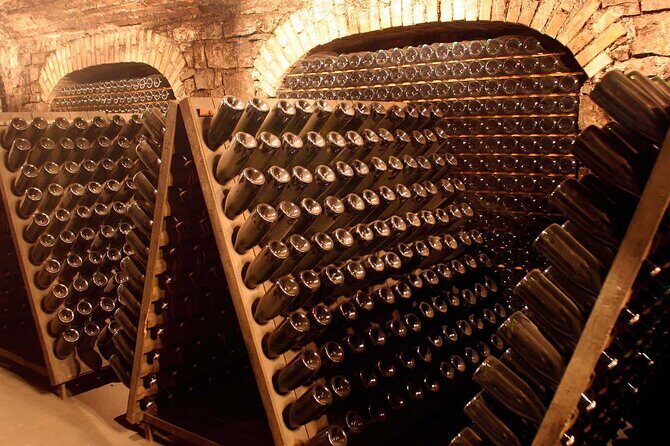 Tasting "The secret of bubbles - do you know the differences"? - Discovering the Secrets of Italy’s Bubbles