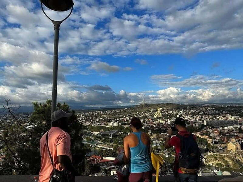 Tbilisi: Afternoon Walking tour & wine tasting in Old Town - The Experience in Detail