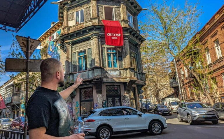 Tbilisi: Eat Like a Local  Street Food Tour w/ 10 Tastings - Exploring Tbilisi’s Street Food Scene – What’s in Store?