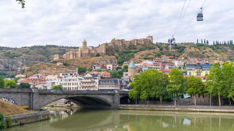 Tbilisi: Old and New City Guided Tour with 2 Cable Car Rides - What Makes This Tour Stand Out