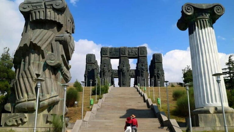 Tbilisi to Kakheti Sighnaghi & Chronicles of Georgia Group - The Itinerary in Detail