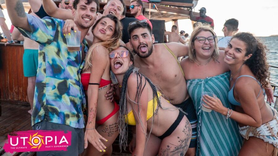 Tenerife: Boat Party with Open Bar and DJs - What’s Included and What to Bring