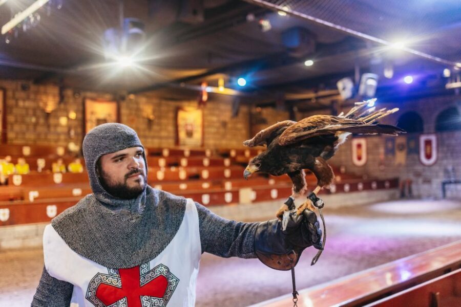 Tenerife: Castillo San Miguel Medieval Show with Dinner - Key Points