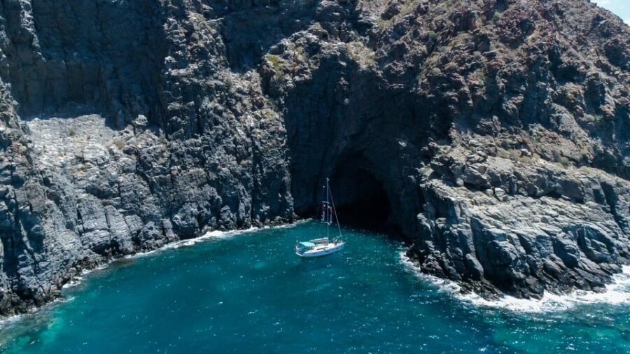 Tenerife: Ocean Pack Jet Ski and Yacht Whale Watching - Who Will Love This Tour?