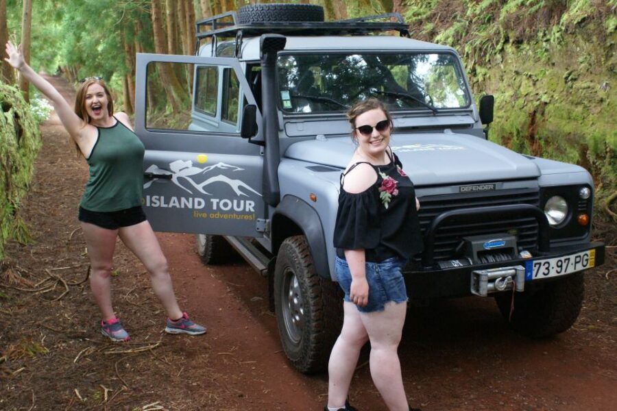 Terceira Island: 4x4 Land Rover Tour with Traditional Lunch - What Makes This Tour Stand Out