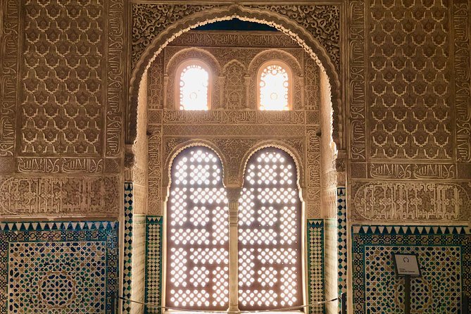 The Alhambra and Generalife - private tour - Key Points