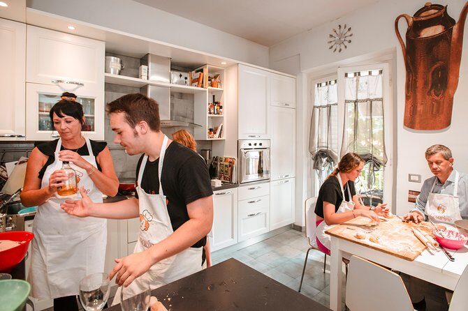 The art of the Italian Aperitivo with a Cesarina: Learn & Enjoy in Como - Price and Value