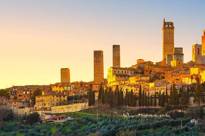 The best of Siena and San Gimignano from Livorno - Authentic Experiences and Noteworthy Highlights