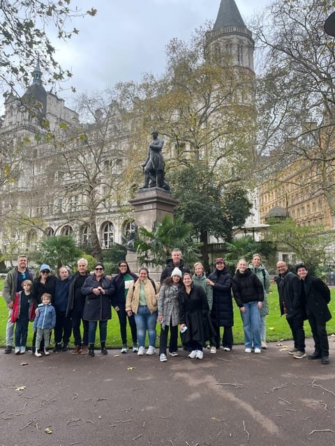 The Changing of the Guard Experience with Thames Boat ride - The Thames Boat Ride: A Relaxing Finish