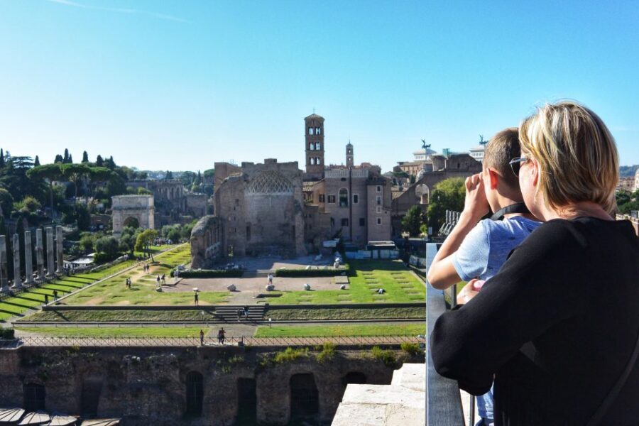 The Colosseum & Roman Forum with an Archaeologist - Why This Tour Stands Out