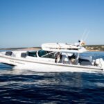 The Fastest All Inclusive Private Motor Yacht in Santorini - Why Choose This Private Yacht Tour?