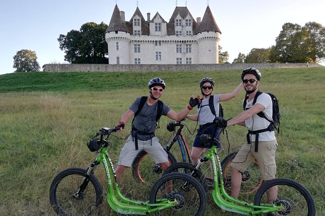 The greedy Rando Trotter of Theo - Exploring Bergerac on All-Terrain Electric Scooters