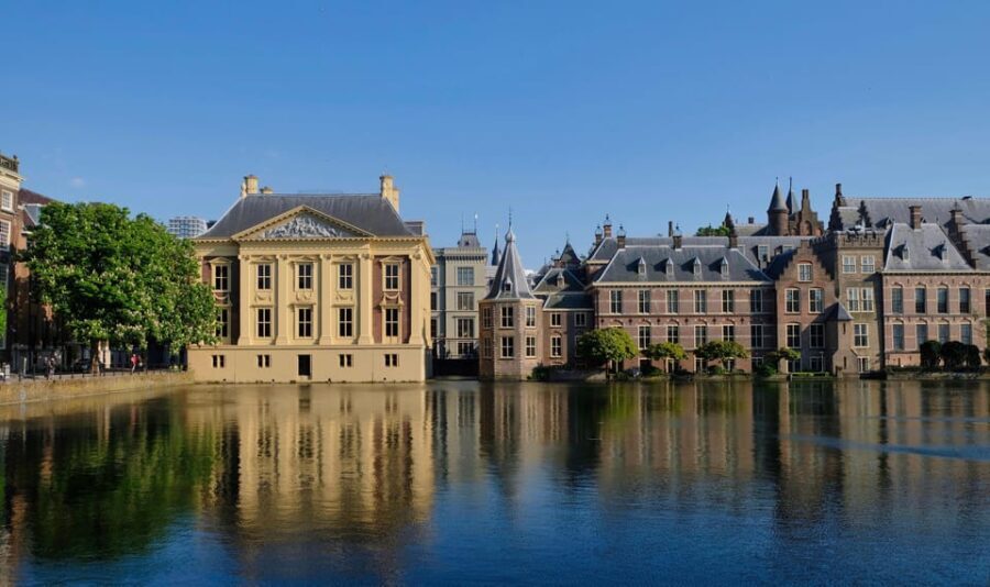 The Hague: City Walking Tour - Detailed Review of the Tour Experience