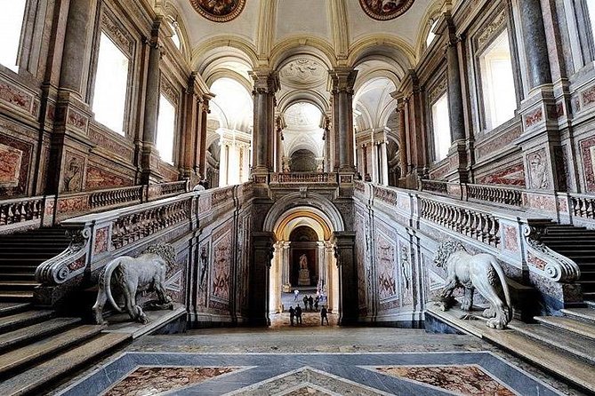 The Royal Palace of Caserta: Guided Tour with your Art Historian - Introduction