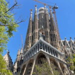 The Sacred Vision: Sagrada Família Guided Experience - An In-Depth Look at the Sacred Vision Tour