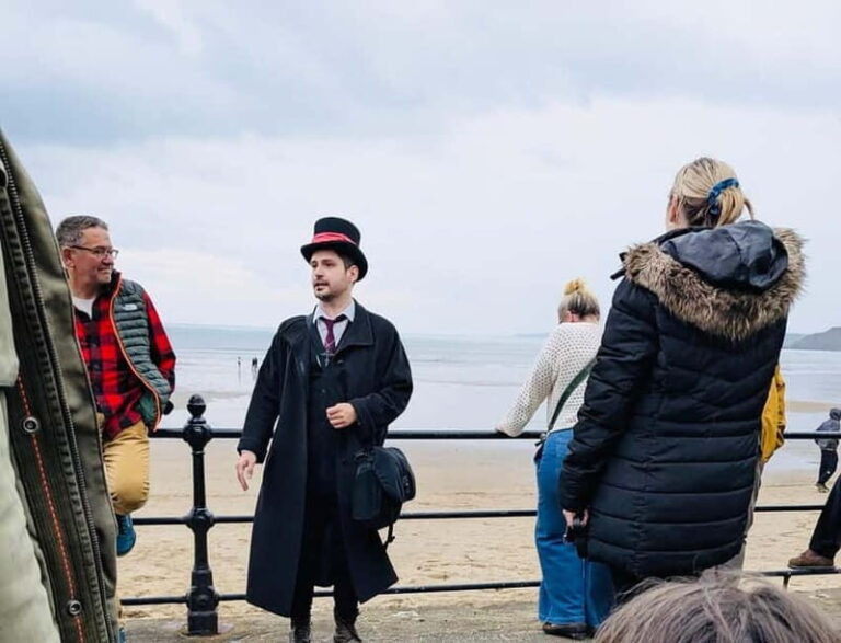 The Scarborough Ghost Walk - Who Should Consider the Scarborough Ghost Walk?