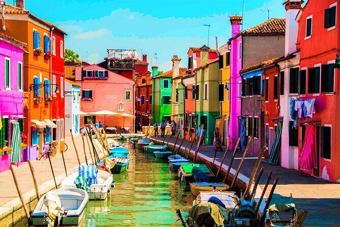 The Secret Corners of Burano - A Detailed Breakdown of the Itinerary