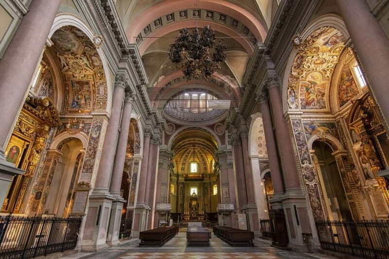 The secret Novara - Inside Churches and Monuments