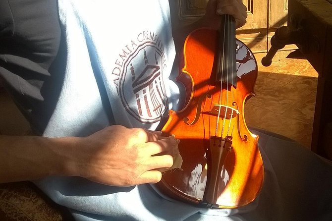 The Secret of Stradivari in Cremona: visit the Violinmaker School - Key Points