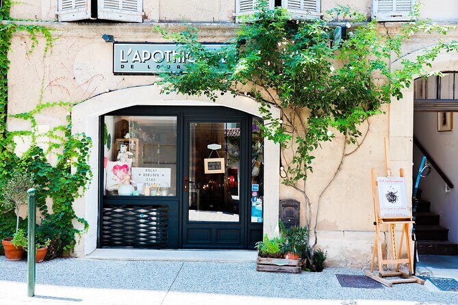 The wines of the Luberon, the Château de Lourmarin & Bastide du Laval olive oil - The Architectural & Cultural Jewel: Château de Lourmarin