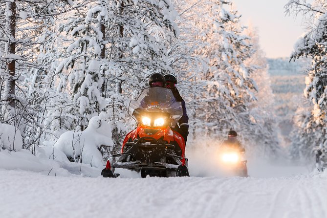 To the Kingdom of Snow and Ice  Full day snowmobile safari to ice hotel - Key Points
