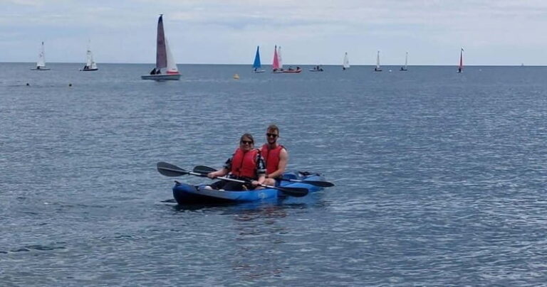Torquay: Kayak Rental with Sit-on-Top and Sit-in Kayaks - The Experience in Detail