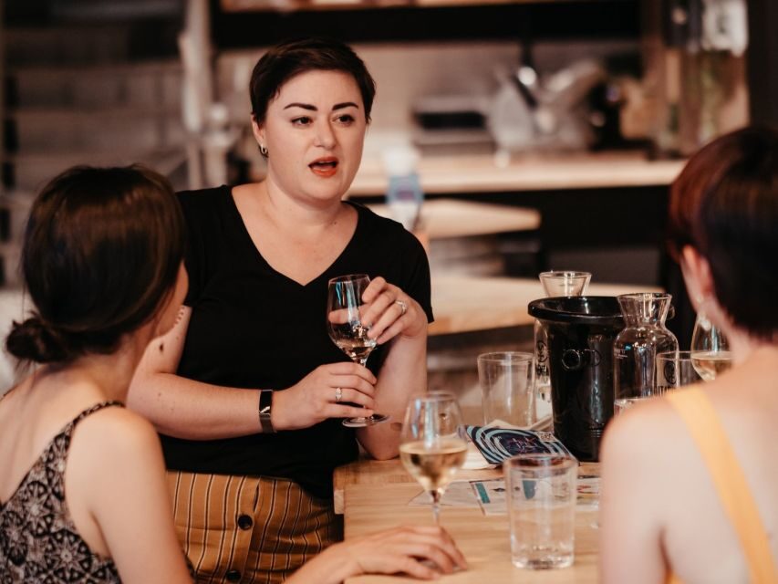 Toulouse: Wine Bar Walking Tour with a Local Wine Expert - What Makes This Tour Stand Out?
