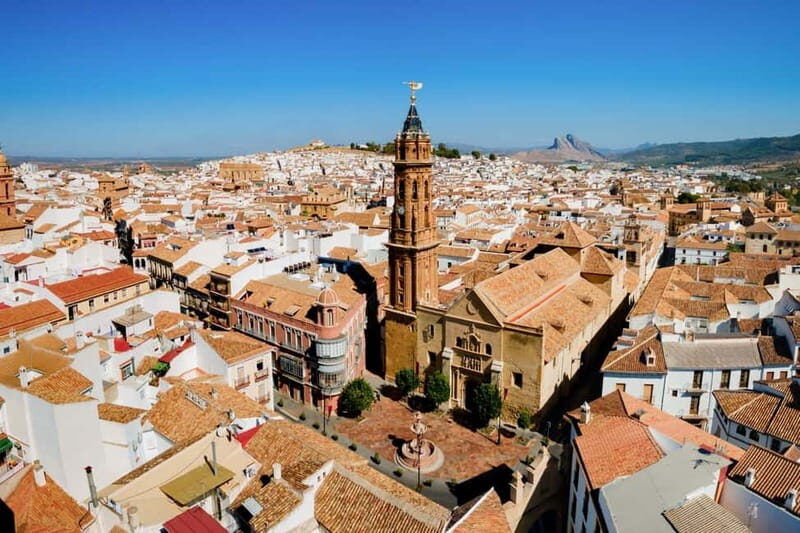 Tour Girona, Castell d'Hostalric & Roca Village - A Well-Balanced Day of History, Nature, and Shopping