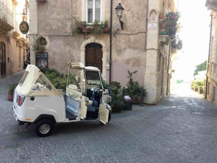 Tour of Syracuse by Ape Calessino - The Vehicles: Why an Ape Calessino?