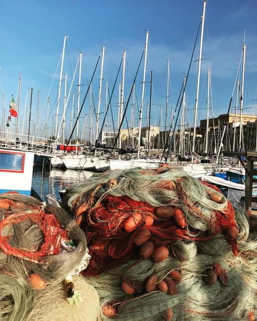 Tour of the historic center of Palermo: from the port of Cala to the Cathedral - Top Key Points