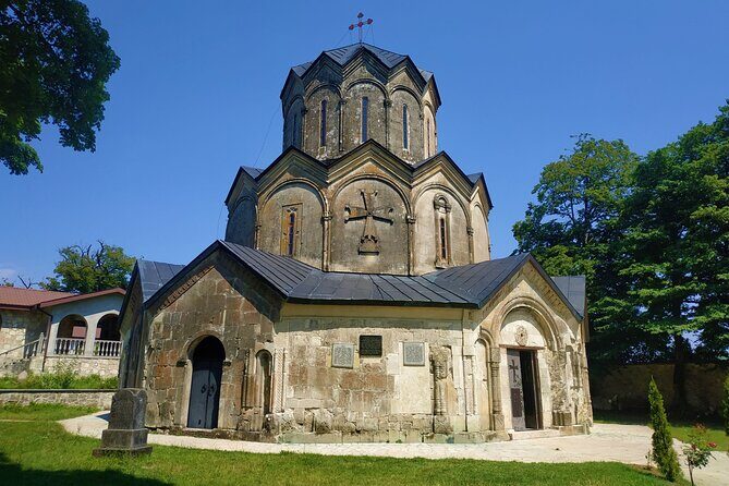 Tour to Katskhi Pillar&Chiatura from Tbilisi (Mghvimevi,Cableway, Ubisa,Tsitska) - The Practicalities: Why This Tour Works