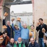 Tour tra i Templi dell'Olio e gli Olivi Patriarchi - Inside the Cave: A Glimpse into Rural Life