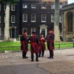 Tower of London Crown Jewels and English Royal History Tour - Exploring the Tower’s Historic Rooms