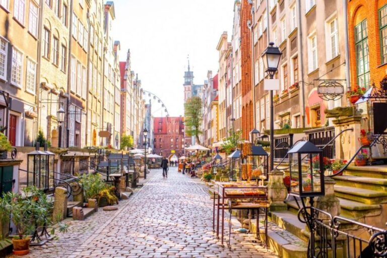 Town Hall and Gdansk Old Town Private Tour with Tickets - Price, Value, and Practical Tips