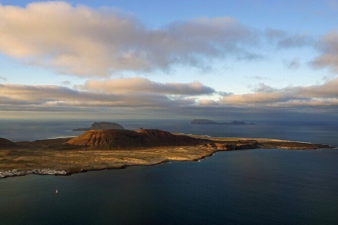 Traditional Canarian street market and marine reserve of La Graciosa - Transportation, Price, and Value