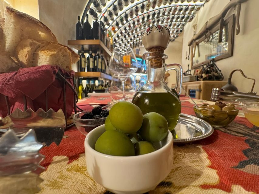 Traditional Food Tasting with Wine Pairing in Trastevere - Who Should Consider This Experience?