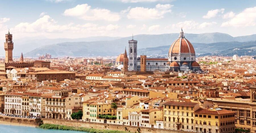 Transfer Between Florence and Rome with Sightseeing Stop - The Itinerary Breakdown